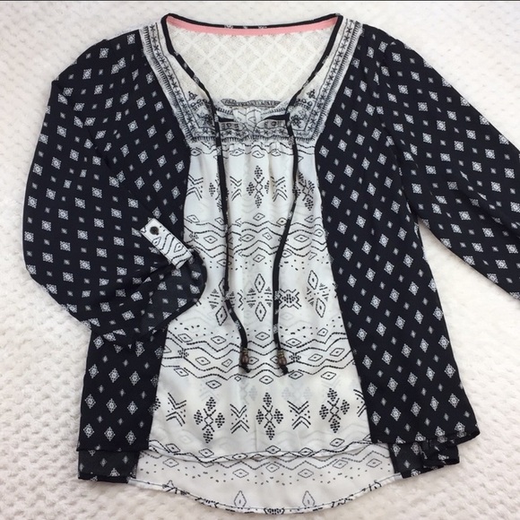 Tops | Bohemian Top Lace Back | Poshmark